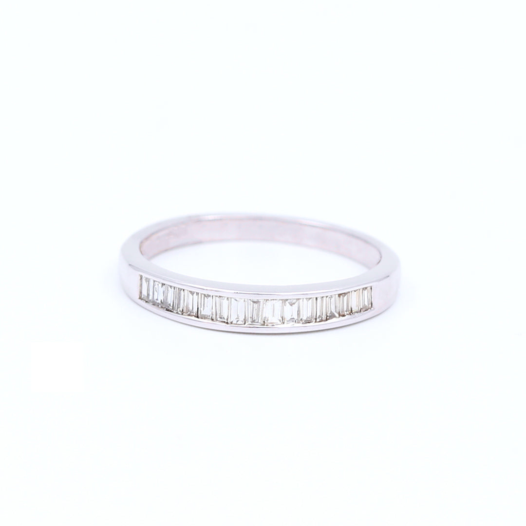 Ladies White Gold Rings – Tocknell Engravers